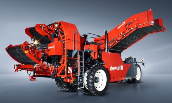 Dewulf introduces 5th generation R3060 potato harvester | PotatoPro