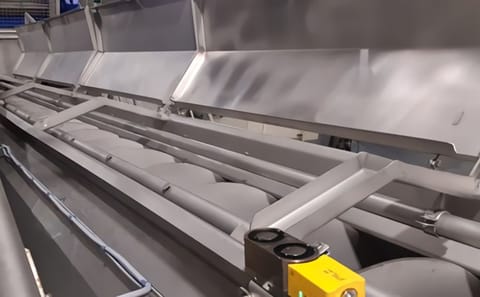 Stumaco Self-cleaning and disinfecting screw conveyor | PotatoPro